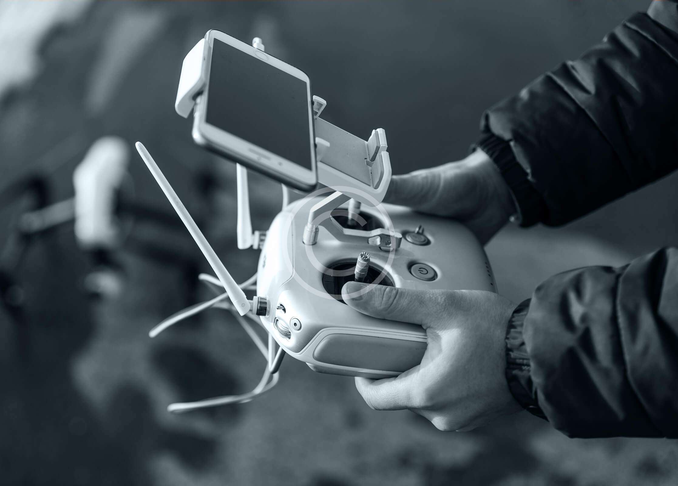 Professional Remote Controller - Cominthesky